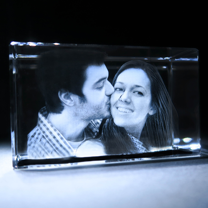 3D Photo Crystals and 2D Photo Crystals